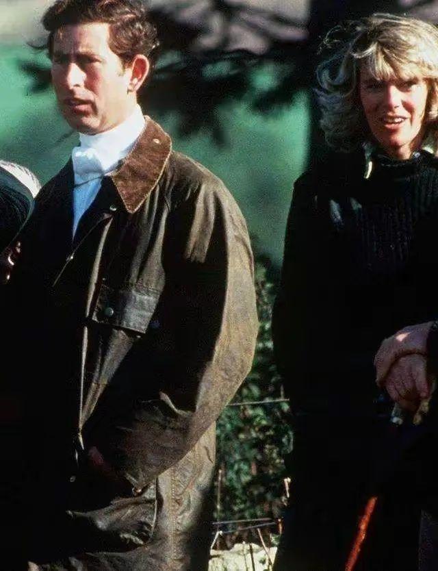 英国的传奇王后卡米拉：从小三到正宫苦熬52年，终迎高光时刻腾讯新闻