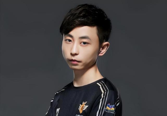 水晶哥成名史：BO10成天才绝唱，进入LPL就证明了自己_腾讯新闻