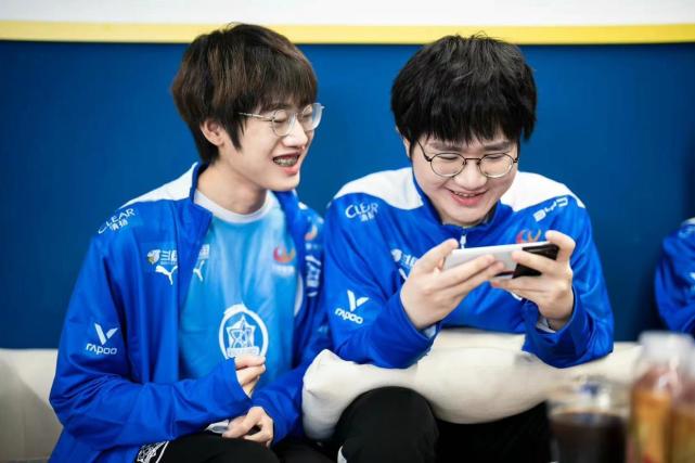 KPL联盟又搞事情？eStar大战GK，特邀小胖解说，Alan要被气炸了！_腾讯新闻