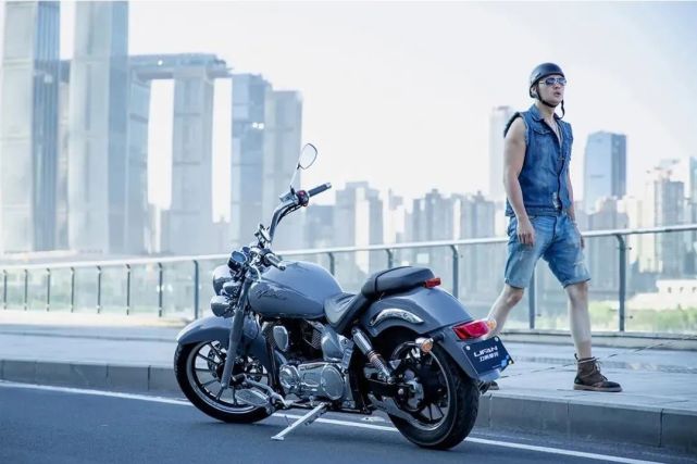 19680元起！力帆V16 Plus版上市，首次加入滑动离合_腾讯新闻