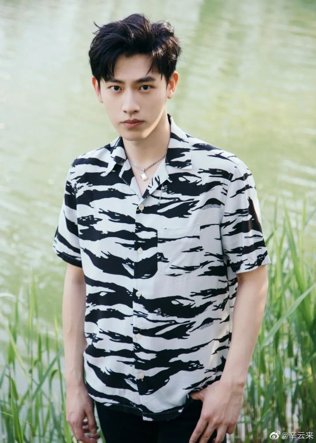 22'Q3｜220位新生代男演员待播作品一览：他们行远自迩，笃行不怠_腾讯新闻