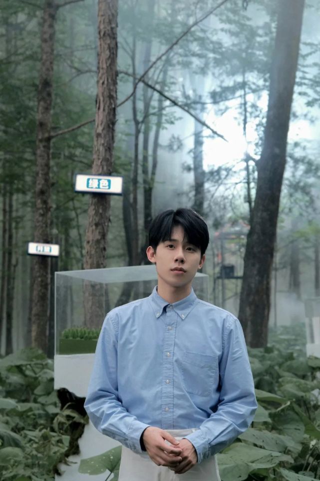 22'Q3｜220位新生代男演员待播作品一览：他们行远自迩，笃行不怠_腾讯新闻