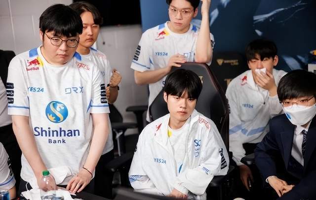 S12后BLG成最大输家？DRX进决赛，队内三人曾为LPL队伍效力_腾讯新闻