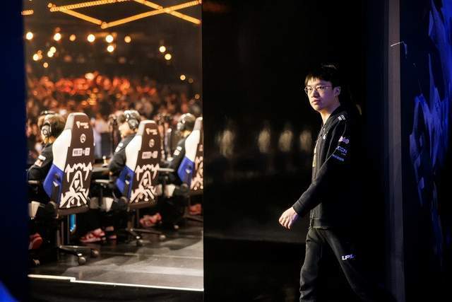 NEST官宣开赛时间，14支LPL队伍线上参赛，S赛四队全部在内_腾讯新闻