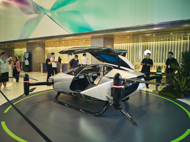 这一次小鹏真上天了！续航35分钟/130km/h 但你想买可不容易？_腾讯新闻