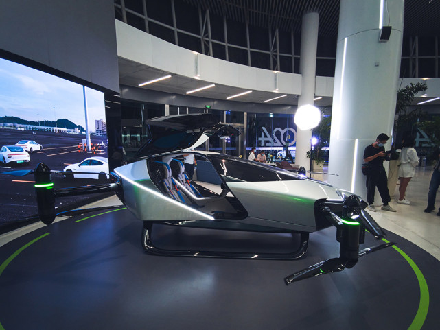 这一次小鹏真上天了！续航35分钟/130km/h 但你想买可不容易？_腾讯新闻