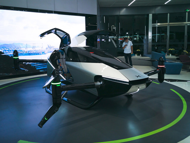 这一次小鹏真上天了！续航35分钟/130km/h 但你想买可不容易？_腾讯新闻