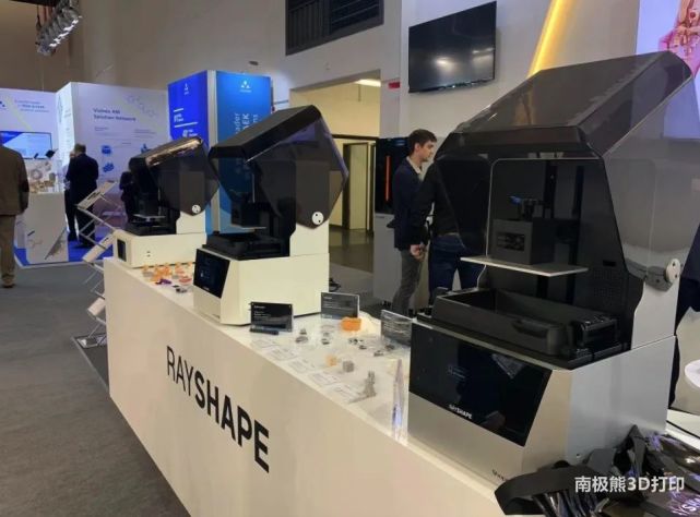 RAYSHAPE苏州铼赛携P400、Shape 1＋系列等多款3D打印设备亮相 Formnext 2022_腾讯新闻