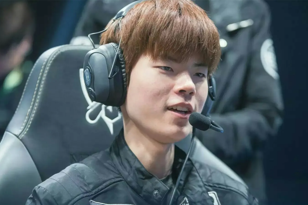 最惨的冠军打野！Poysik发声：我一心只想留队，可DRX有想要的人_腾讯新闻