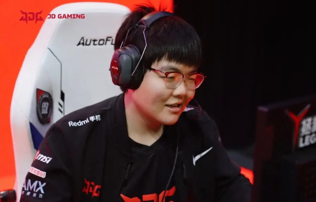 LOL：WBG终于官宣辅助了，EDG-Fofo来了，Wei无缘最佳打野_腾讯新闻