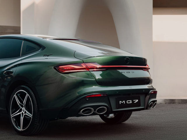 上汽名爵MG7盲订开启！12月31日前下订可锁定购置税补贴！_腾讯新闻