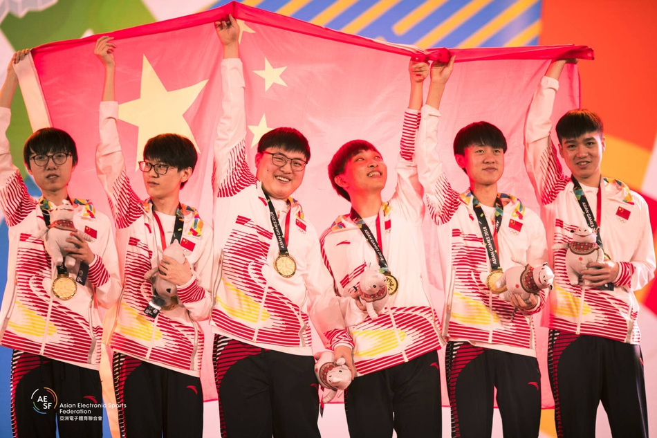 LPL大批启用新人！RNG二队Xiaoxu，YM打野heng，FPX直接上调三人_腾讯新闻