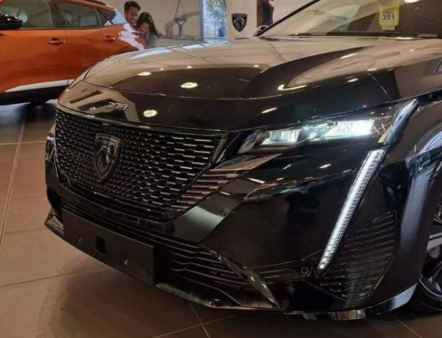 全新一代标致308GT曝光，比思域更具攻击，1.6T＋8AT，或15万_腾讯新闻