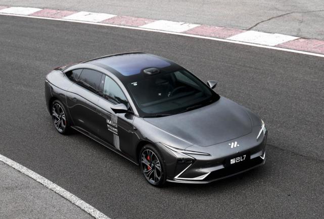 号称1小时订单破3000，LS7能否救智己？_腾讯新闻