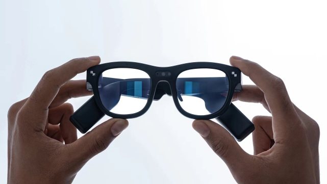 消费级真AR眼镜雷鸟X2亮相CES 2023，可实现智能翻译、实时导航等功能_腾讯新闻