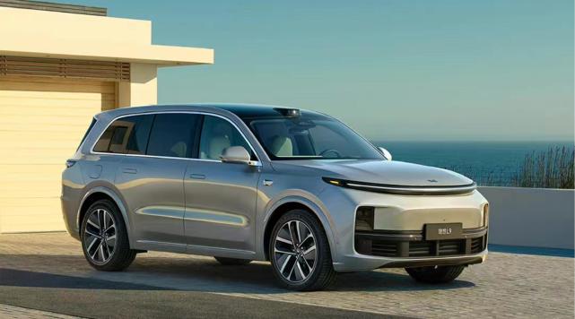 理想L5，不是SUV，不低于20万！李想一句话，透露哪些重要信息？_腾讯新闻