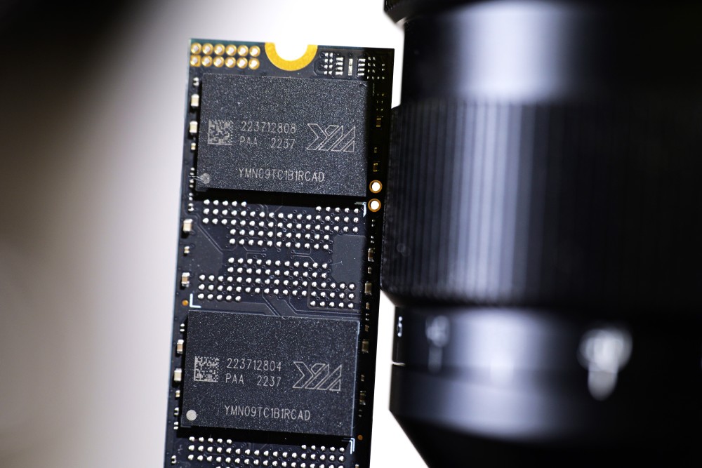 DRAMless 也可以很强！致态TiPlus7100 SSD_腾讯新闻