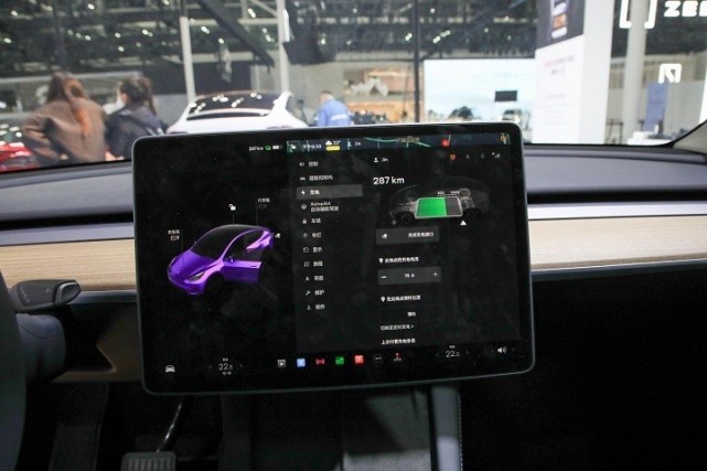 理想L7正式上市，整体性能不错，能否击败大降价后的特斯拉Model Y？_腾讯新闻