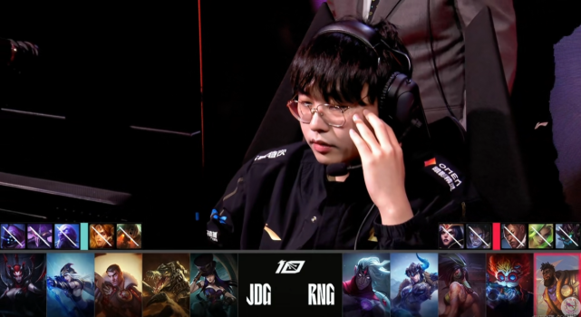 队史最烂？25分钟2万经济差RNG被JDG打成人机局！_腾讯新闻