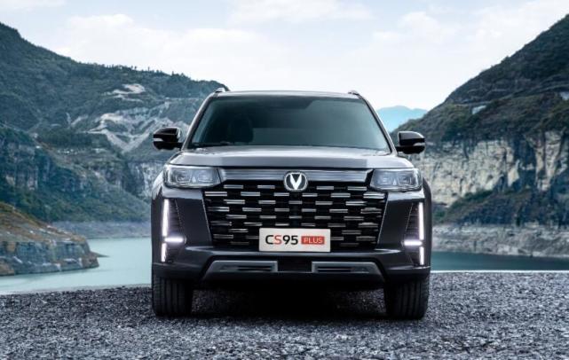 智能大七座！内外升级，长安CS95 PLUS售17.59万元起_腾讯新闻