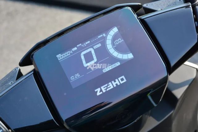 ZEEHO极核AE6＋电摩上市 售11980元_腾讯新闻