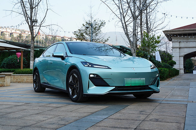 18万左右的预算 合创A06和长安深蓝SL03谁更值得购买？_腾讯新闻