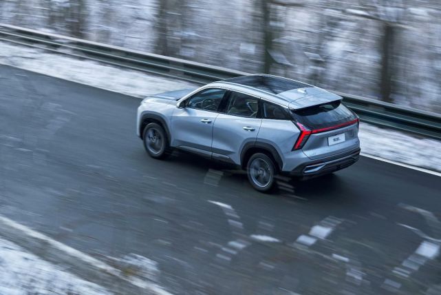 高阶NOA普及者！吉利博越L成为15万级智能SUV新选择_腾讯新闻