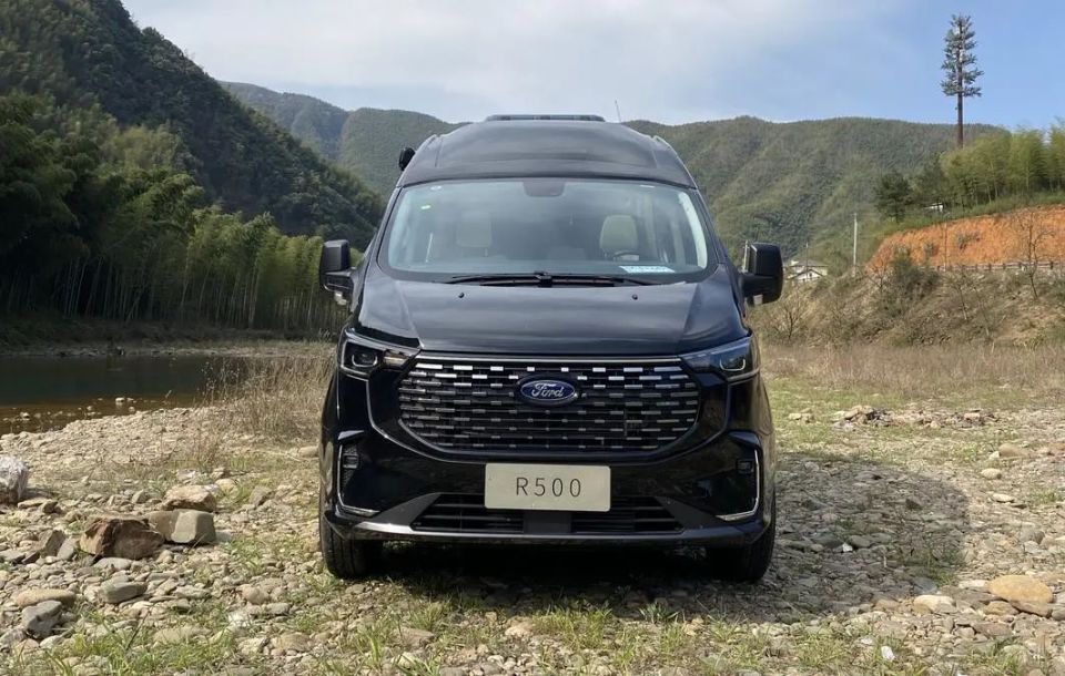 启用全新V362底盘改装，瑞弗启界R500房车，升级款来啦！_腾讯新闻