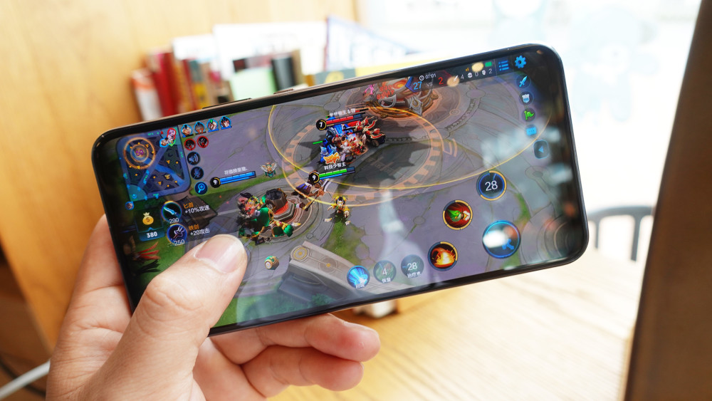 mix3与magic2对比评测_荣耀magic2对比mix3 - 随意云