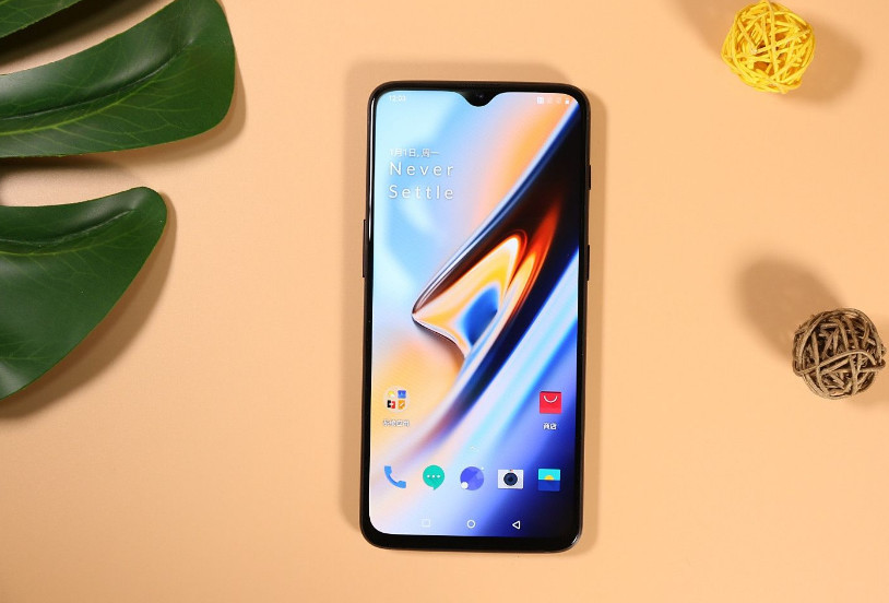 一加6t与mate20比较_一加6t对比mate20 - 随意云