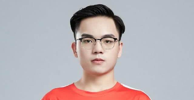 王者荣耀kpl挂牌公示，DYG纵情、EVD、怼怼、ovo挂牌_腾讯新闻