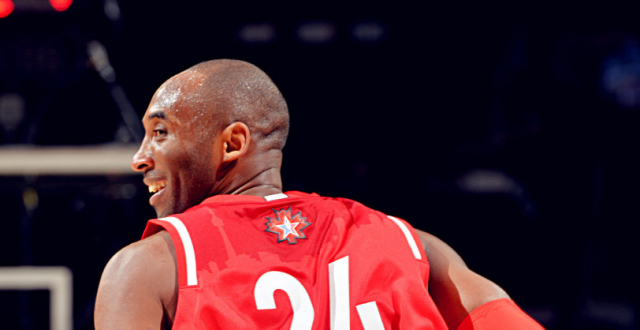 科比去世20天后，NBA终于拿出诚意，AMVP奖杯将以科比名字命名_腾讯新闻