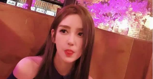 LCK放出悬念海报，Faker冲击新纪录，Rita强势登场？_腾讯新闻