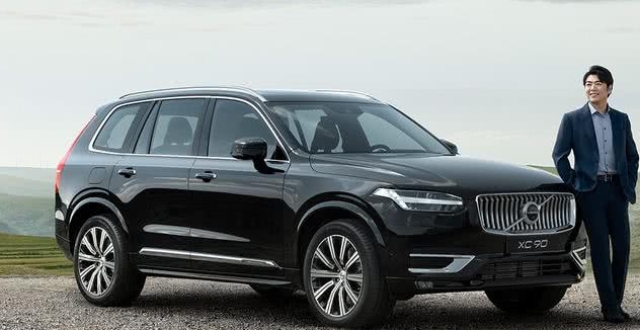 与特斯拉一争高下？沃尔沃XC90 T8，售价89.49万起_腾讯新闻