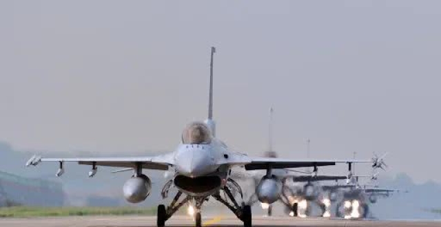 美国将通过军售案 将韩国134架F-16升级为F-16V_腾讯新闻