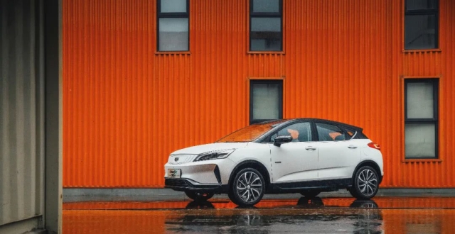 10万元纯电SUV竞争力分析 帝豪GSe和比亚迪元EV谁才是最优之选？_腾讯新闻