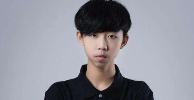 RNG向XDD天价索赔5000W赔偿金！并且从去年5月开始停止发工资_腾讯新闻