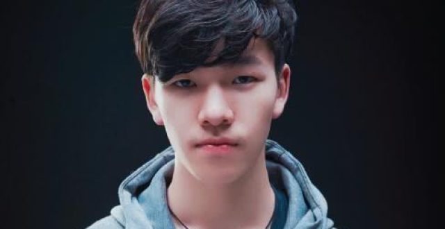 绝地求生PCL决赛：4AM14杀证明自我，SMG遭遇“光棍节”！_腾讯新闻