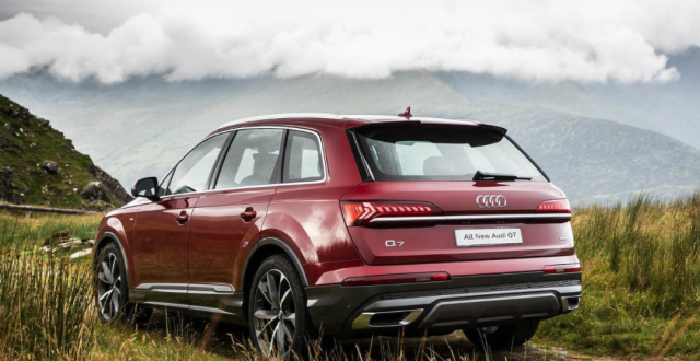 新款奥迪Q7起售价68.98万，买特斯拉Model X不香吗？_腾讯新闻