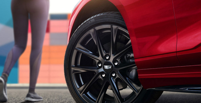 凯迪拉克CT4将推改装套餐，或是ECU“刷机包”！5.9秒破百_腾讯新闻