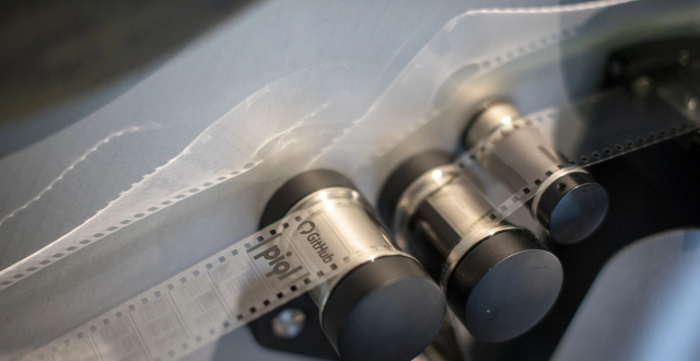 GitHub完成北极代码保险库项目，共保存了21TB的代码数据_腾讯新闻