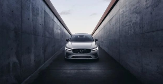 沃尔沃S90、凯迪拉克CT6和雷克萨斯ES，谁是二线豪华品牌轿车一哥？_腾讯新闻