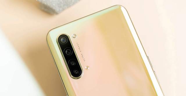 OPPO哪款中档手机最值？骁龙765G、强力自拍、降价百元_腾讯新闻