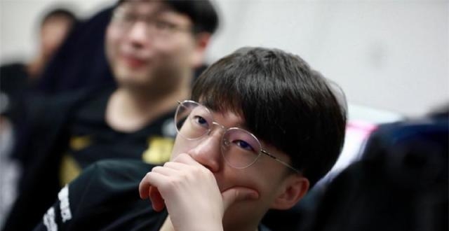 【记录S10】RNG篇：后Uzi时代的痛与喜_腾讯新闻