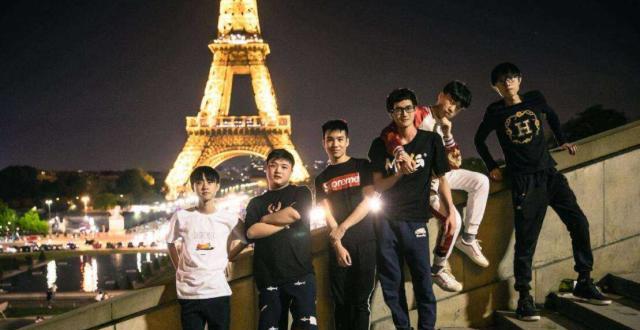 GNR遭主播队吊打，王继超像个战神，UZI：他一个人把GNR打没了_腾讯新闻