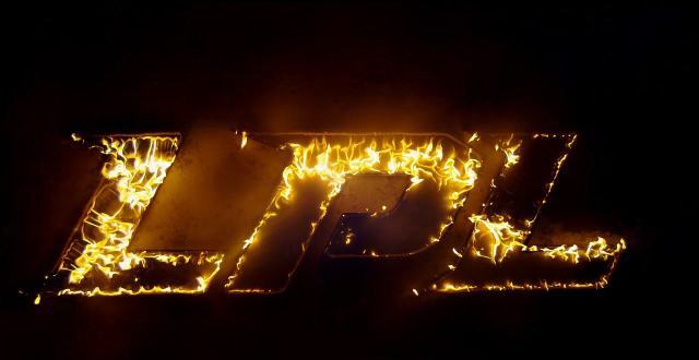 DWG剑指S11？Canyon八连胜登顶韩服！Khan前四_腾讯新闻