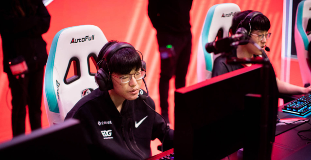 Jiejie发威！EDG轻取JDG斩获第一局_腾讯新闻