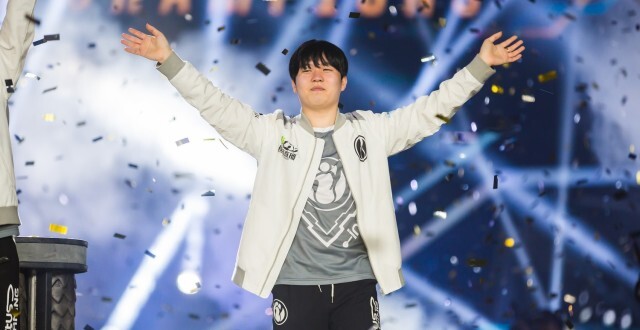 Rookie有望取代Uzi，成为LPL联赛击杀榜新王！除非小狗明年复出_腾讯新闻