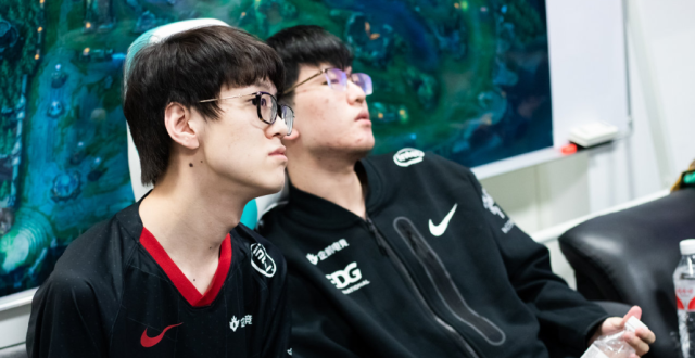 被Doinb说中了！IG爆冷横扫EDG Theshy立功_腾讯新闻