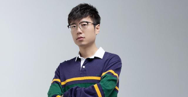 LPL官方解说工资才1W出头？957不小心透露，有人赚2500很开心_腾讯新闻